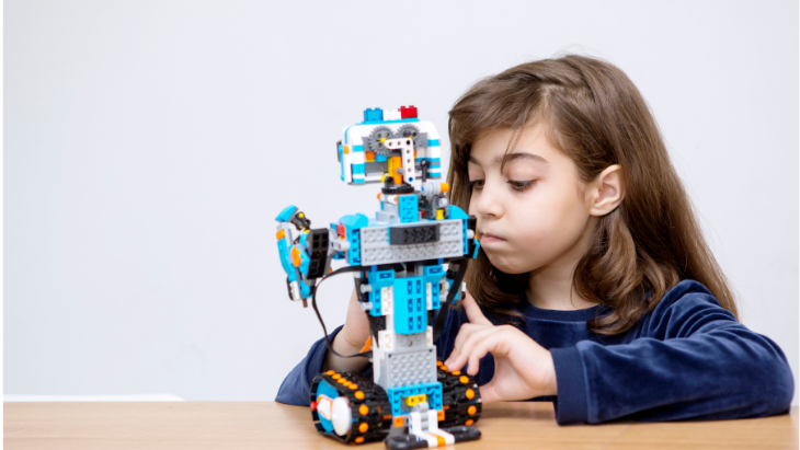 Lego Has Announced It Will Remove Gender Stereotypes From Its | ellaslist