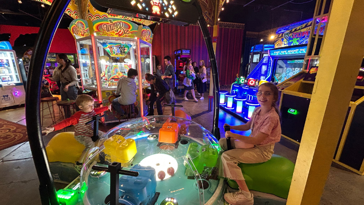 Unforgettable Family Fun at Archie Brothers Cirque Electriq - | ellaslist